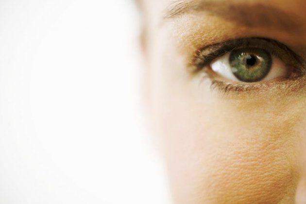 Nistagmo oculare: cause, sintomi e possibili cure - Sanioggi.it