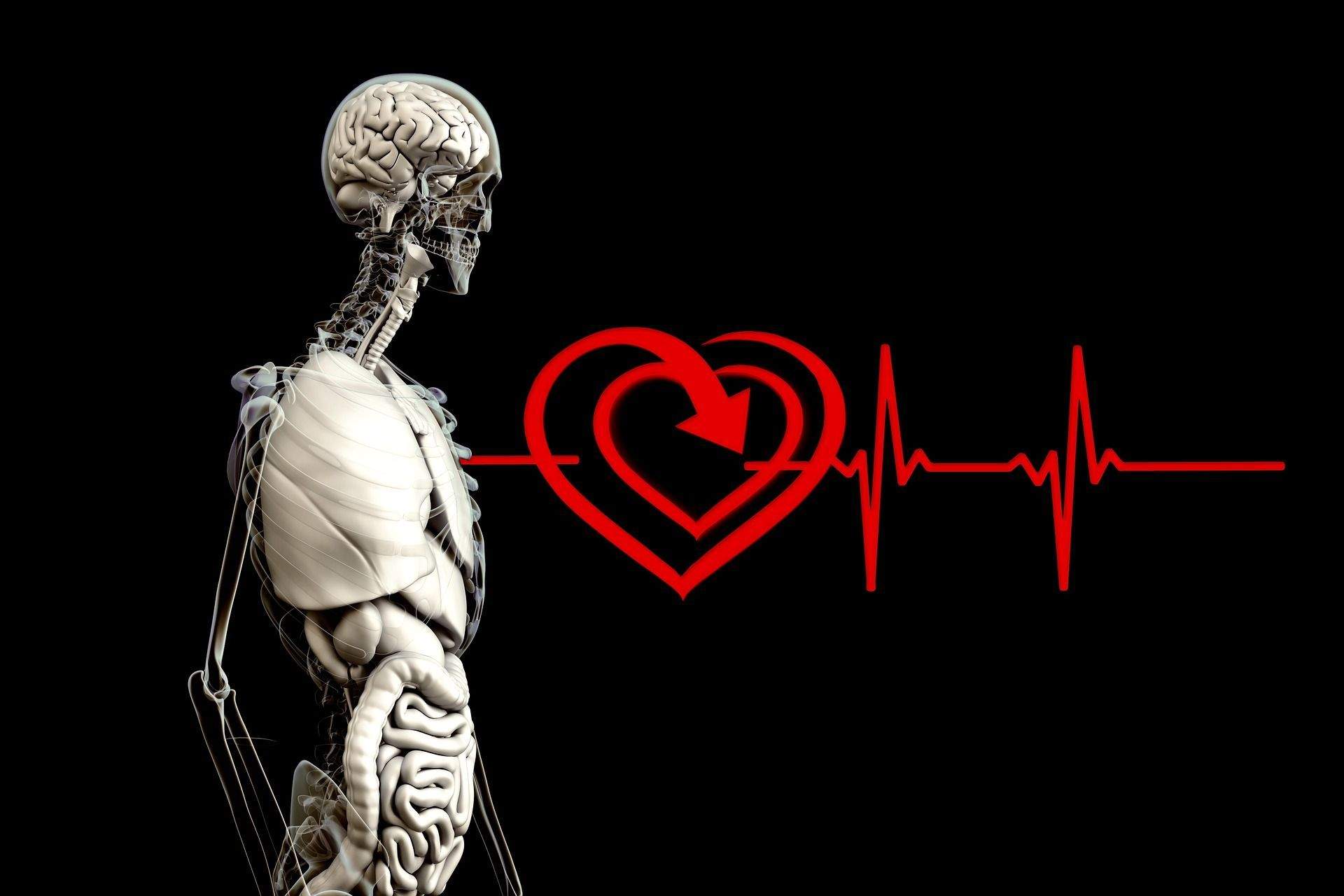 Soffio al cuore: cause, sintomi e trattamenti - Sanioggi.it